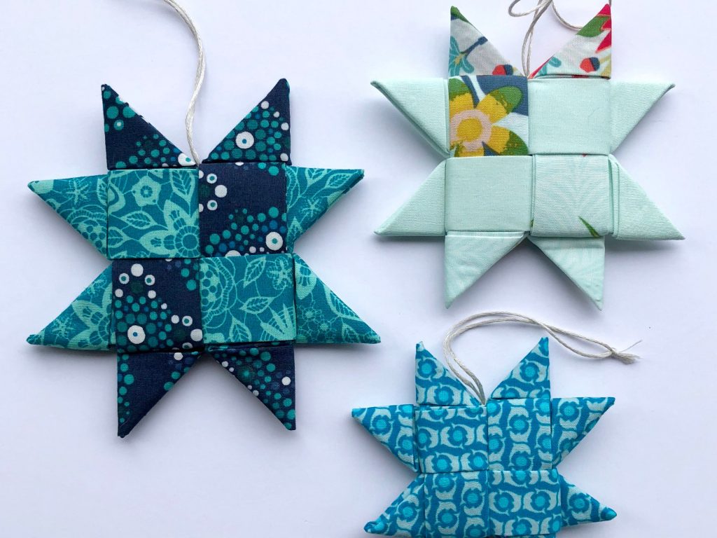 15+ prettiest fabric Christmas ornaments tutorials - Swoodson Says
