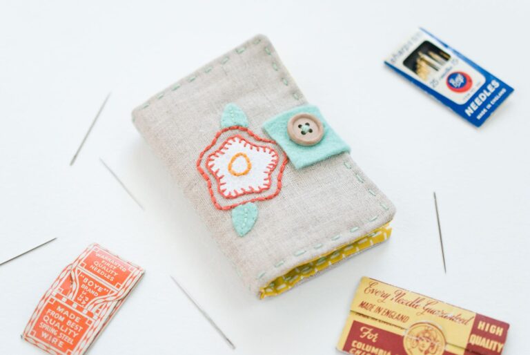 15+ diy sewing needle case & needlebook sewing patterns - Swoodson Says